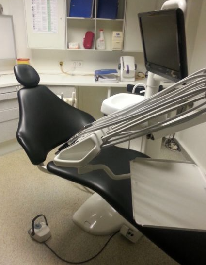 3x Planmeca Prostyle Behandlungseinheit | yellowmed